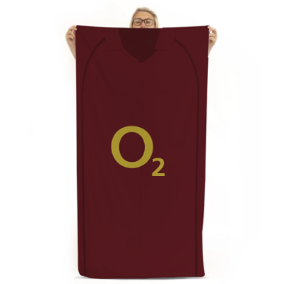 Football Gifts - Arsenal 2006 Classic Kits Retro Shirt Beach Towel